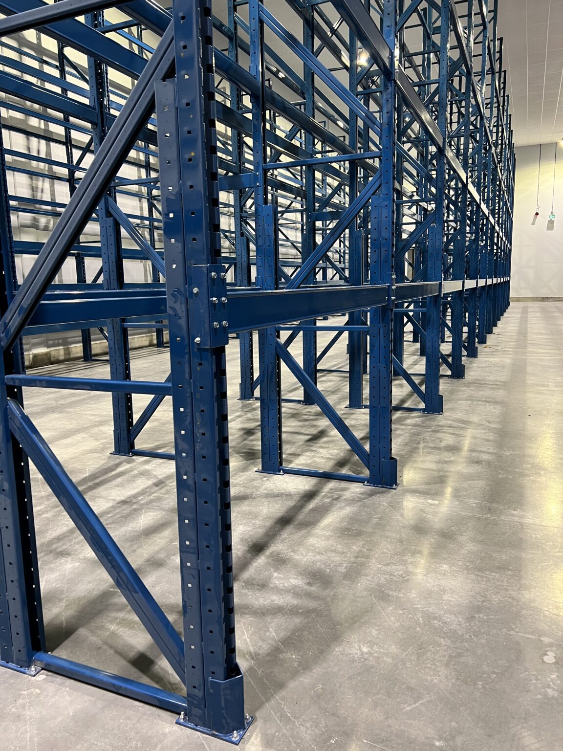 Canadian-Made Warehouse Racks & Shelves | Pallet Racking